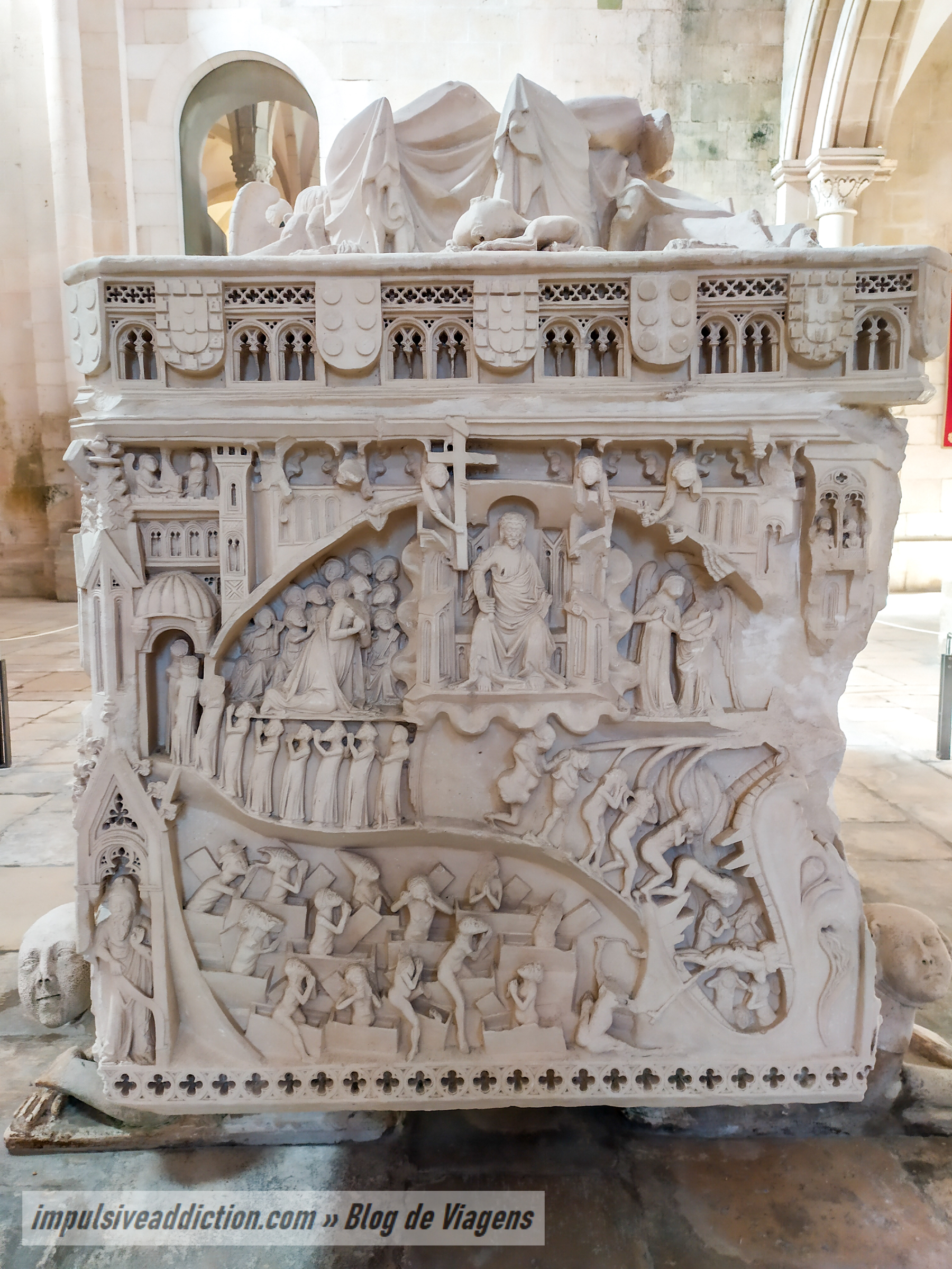 Visit Alcobaça Monastery and surroundings | Tickets, photos, things to do