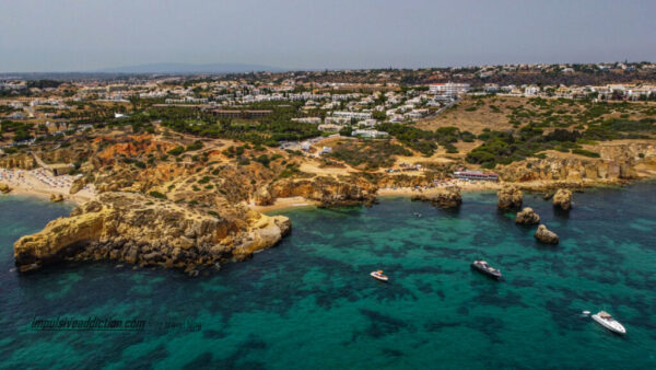 As 13 Melhores Praias de Albufeira para 2025