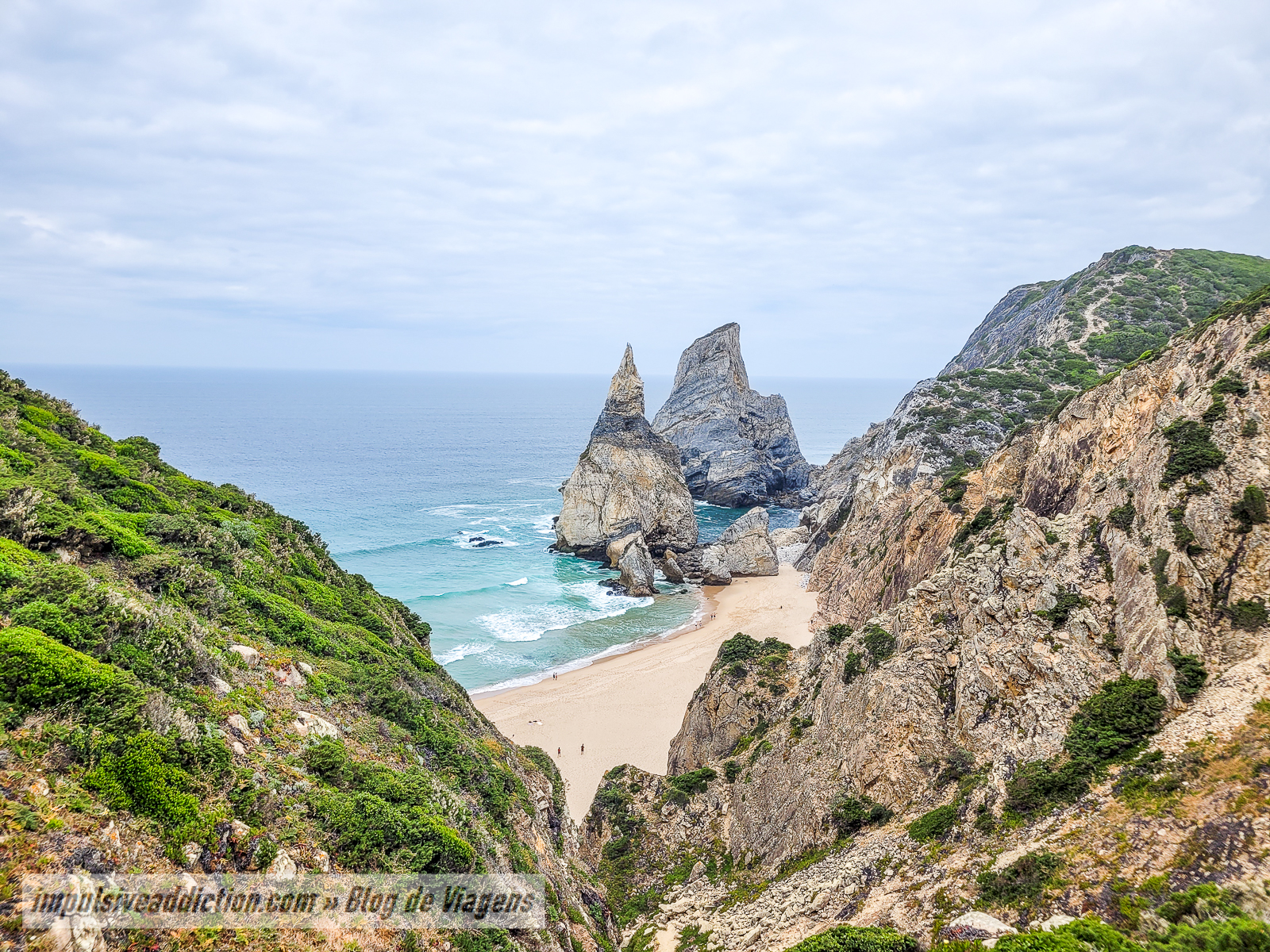 Ursa Beach | How to get there on a trail from Roca Cape?